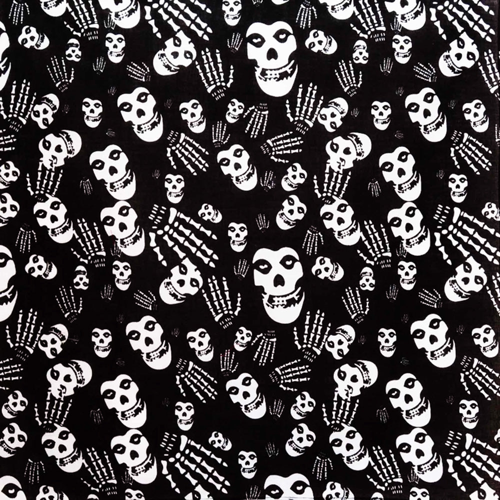 CRIMSUM SKULL BANDANA – Trailsclothing.com